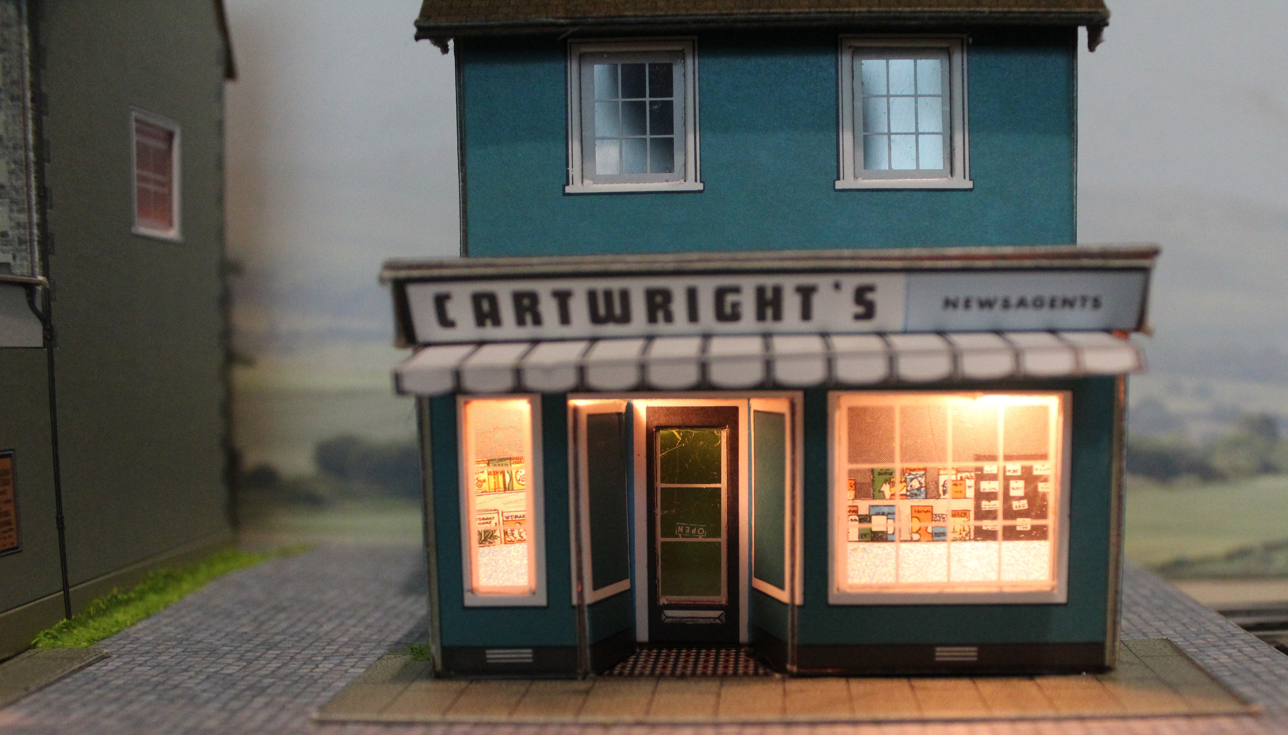 How to light model railway buildings – Classic Collect models