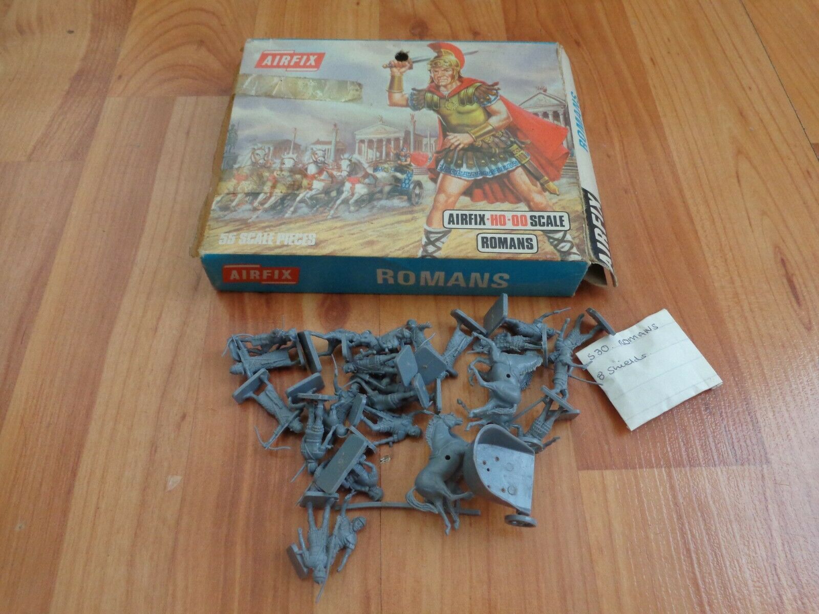 Roman model kits and figure sets – Classic Collect models